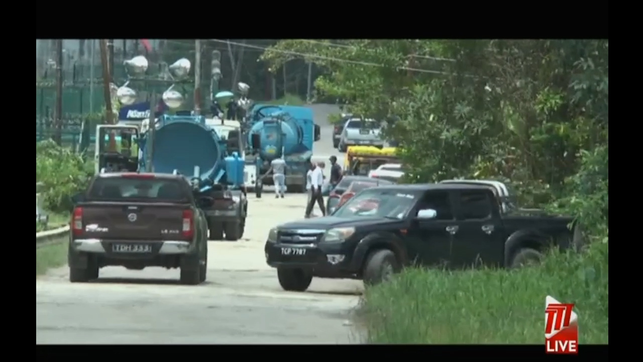 Oil Spill Clean Up At Point Ligoure, Point Fortin - TTT News