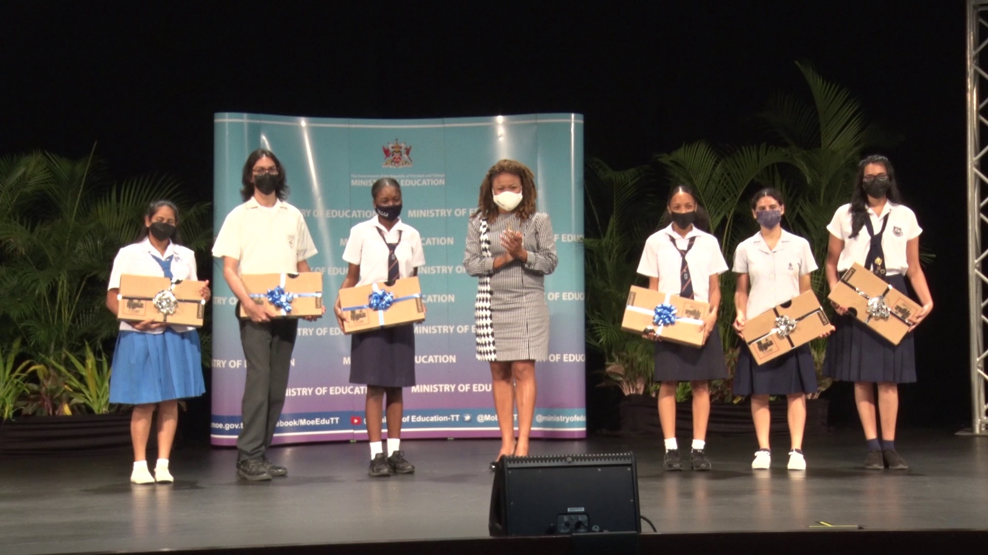 Eight TT Students Among Top Awardees For CAPE, CSEC Success - TTT News