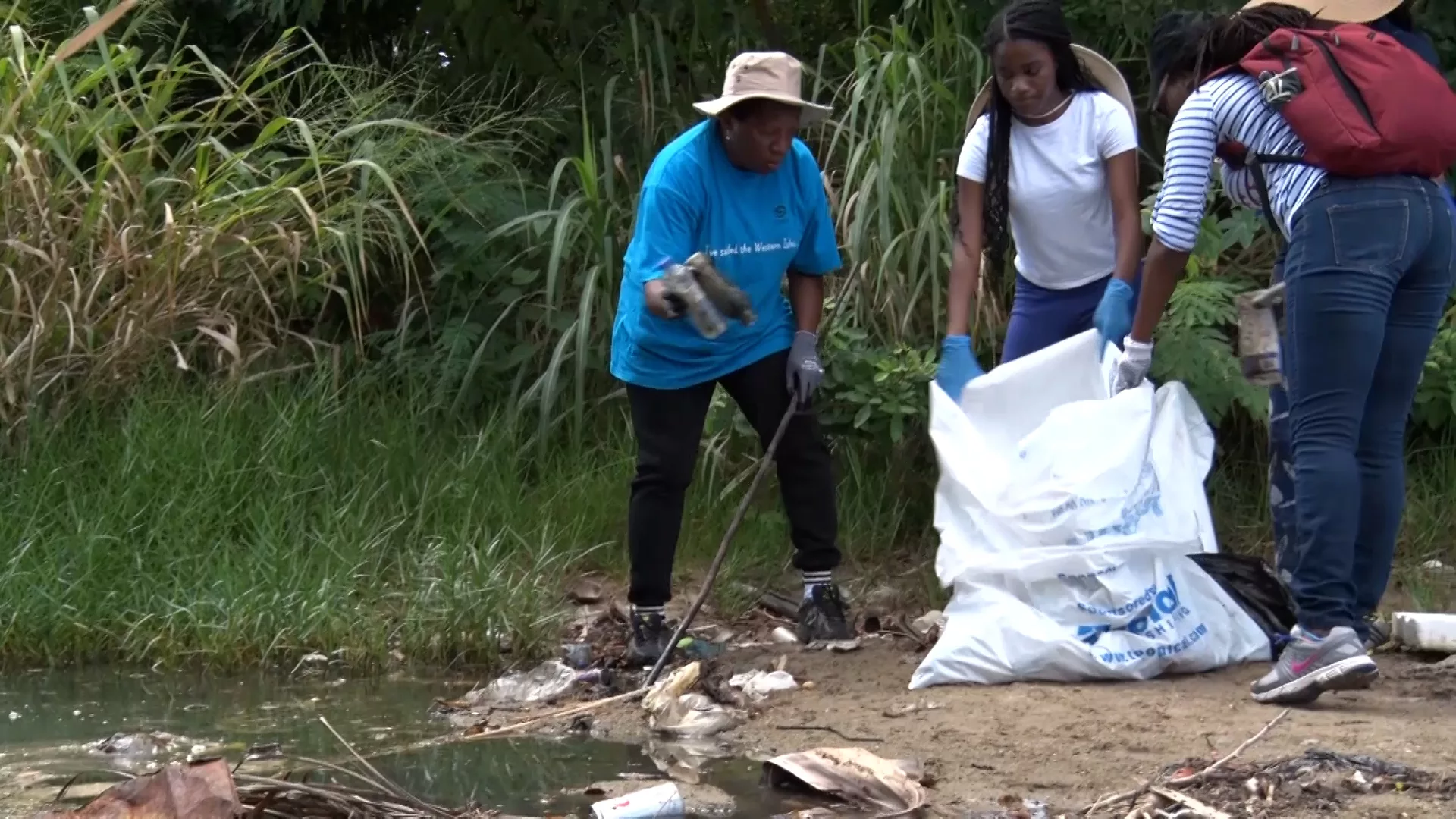 International Coastal Cleanup Day 2023 - TTT News
