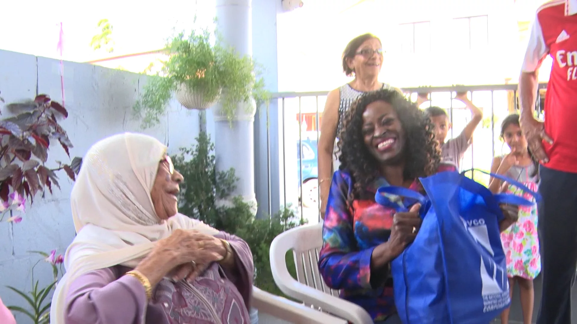 Feel Good Moment – Dorothy Turns 101 - TTT News
