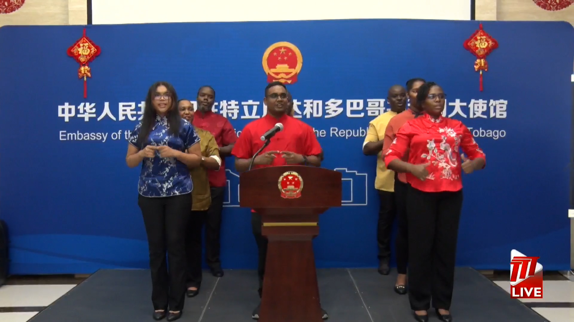 Feel Good Moment: Chinese Singers - TTT News