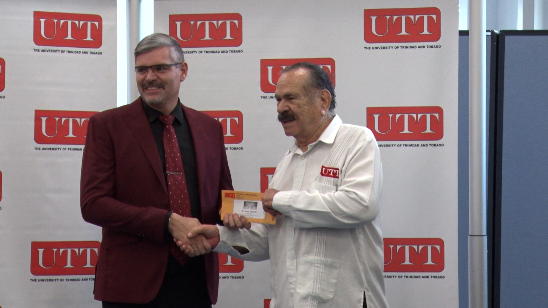 UTT Excellence In Teaching Awards - TTT News