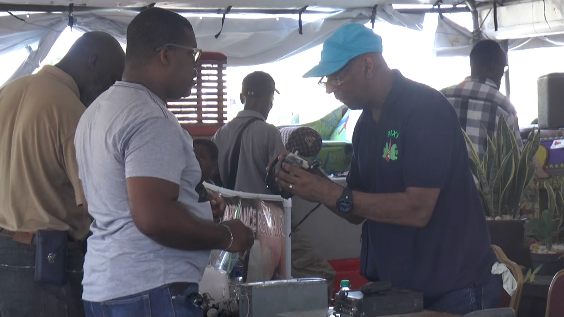 Budding Entrepreneurs Showcase Their Skills - TTT News Budding Entrepreneurs Showcase Their Skills - TTT News