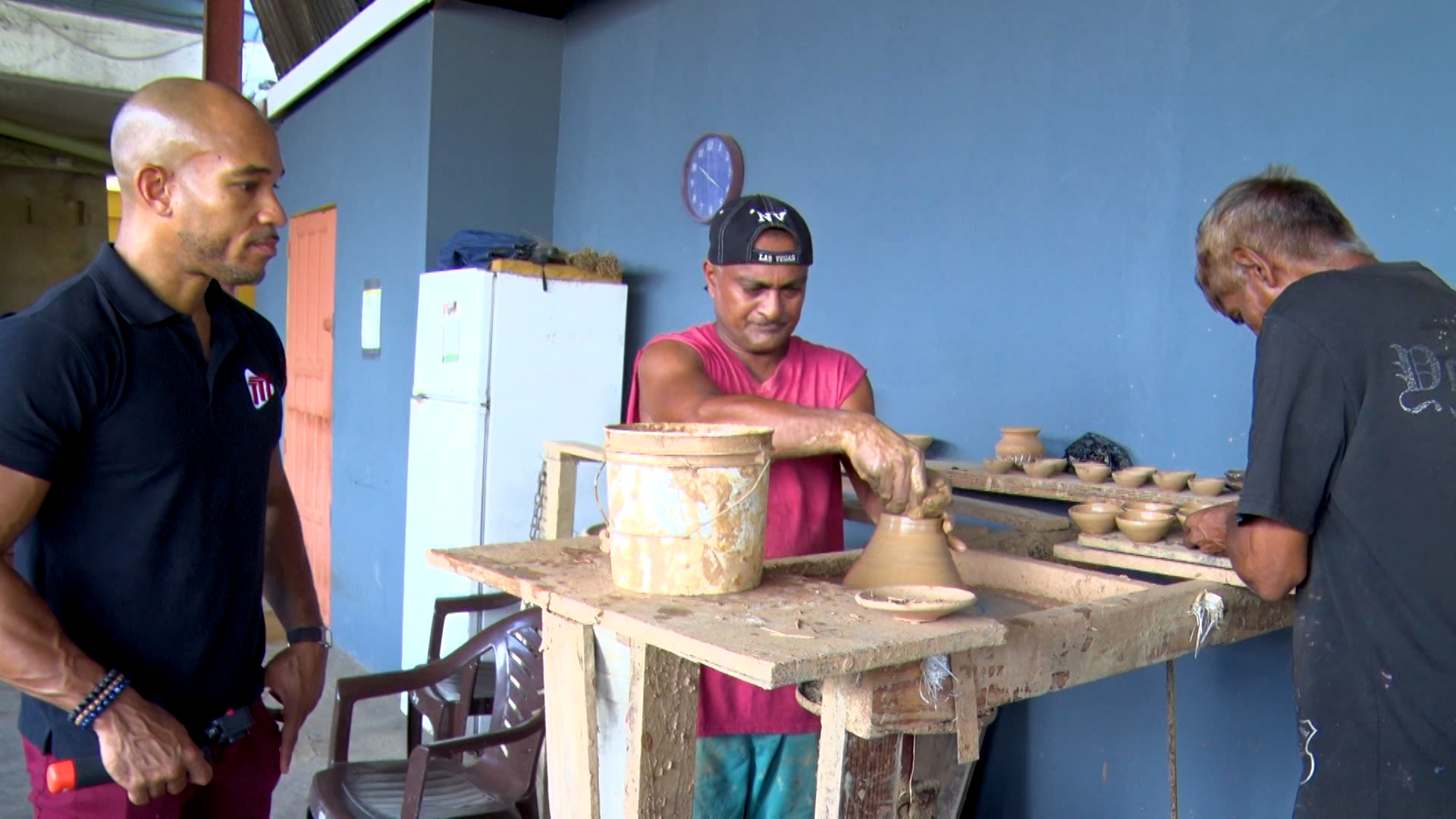 Right Here – Making Deyas for Divali - TTT News