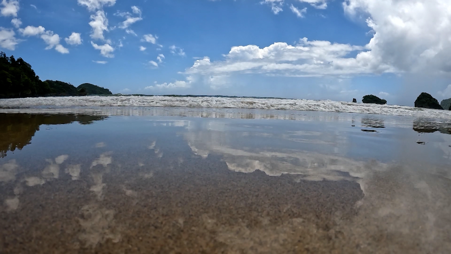 Sandy Shorelines Project To Protect Regional Beaches - TTT News