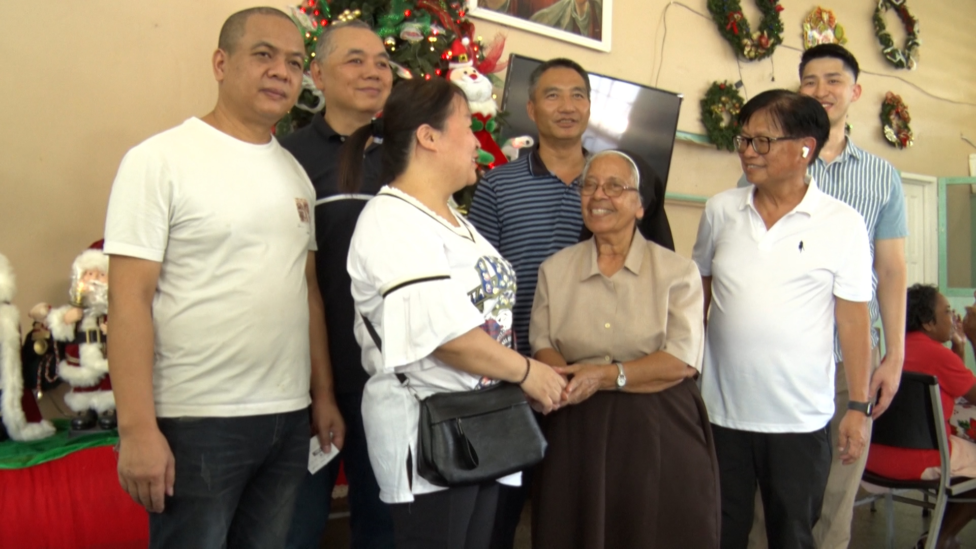 China-Trinidad Chamber Gifts $100,000 To Lady Hochoy Home - TTT News