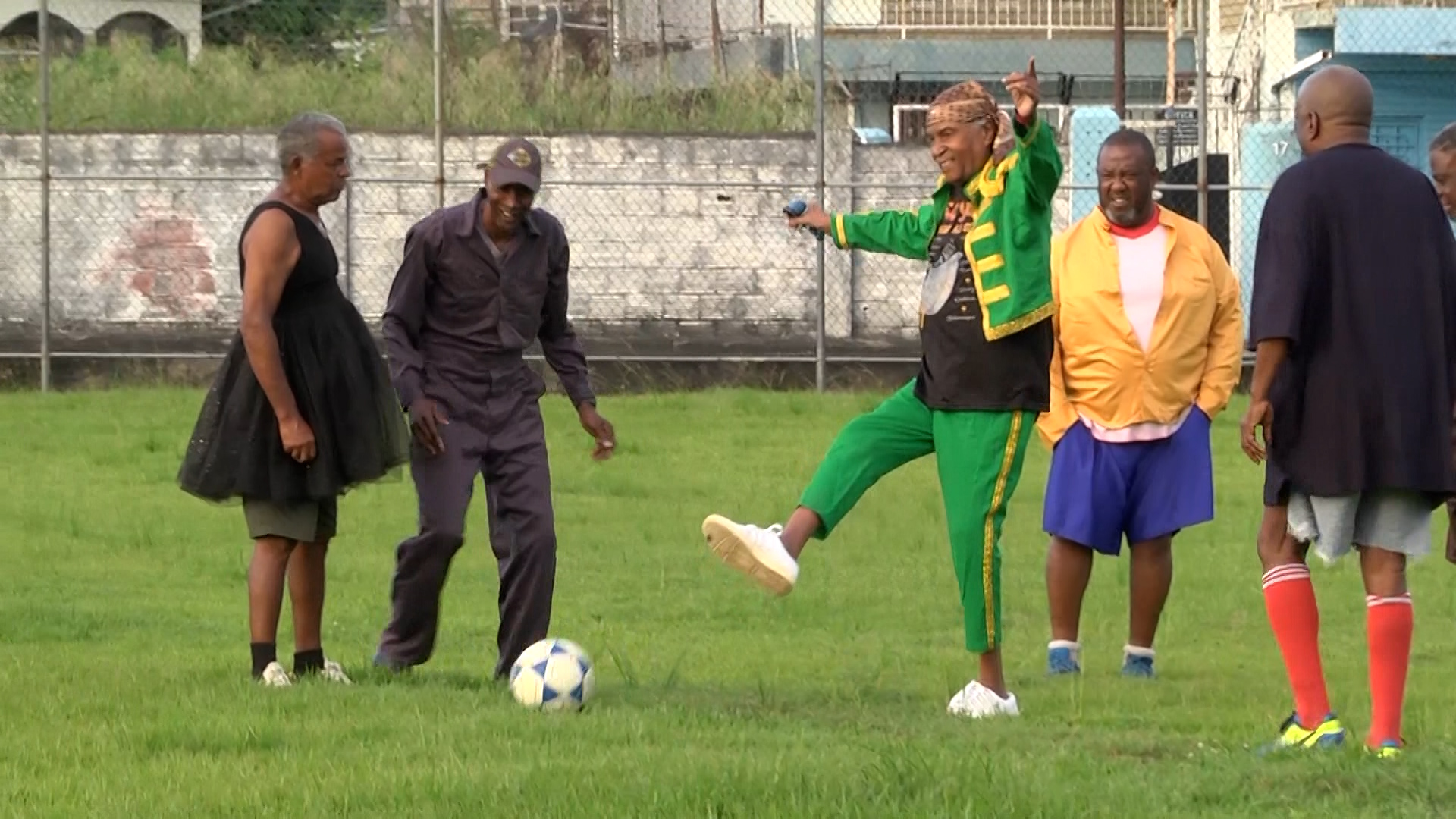 Eddie Hart Old Boys “Dress Up” Football Match Lives On - TTT News