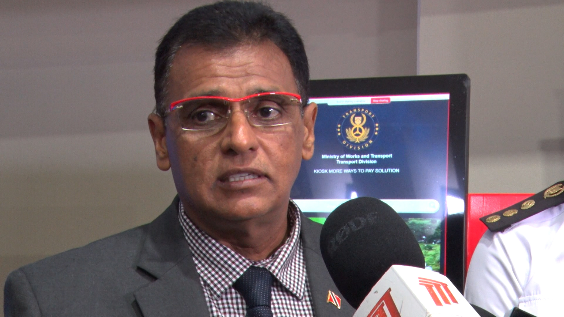 Minister Sinanan Announces Review Of Demerit Points System - TTT News