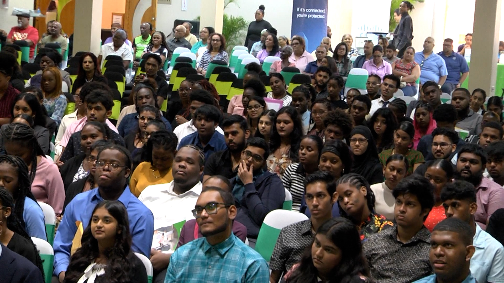 600 Interns Begin Training Under TSTT’s Future Leaders Internship Programme (FLIP) - TTT News