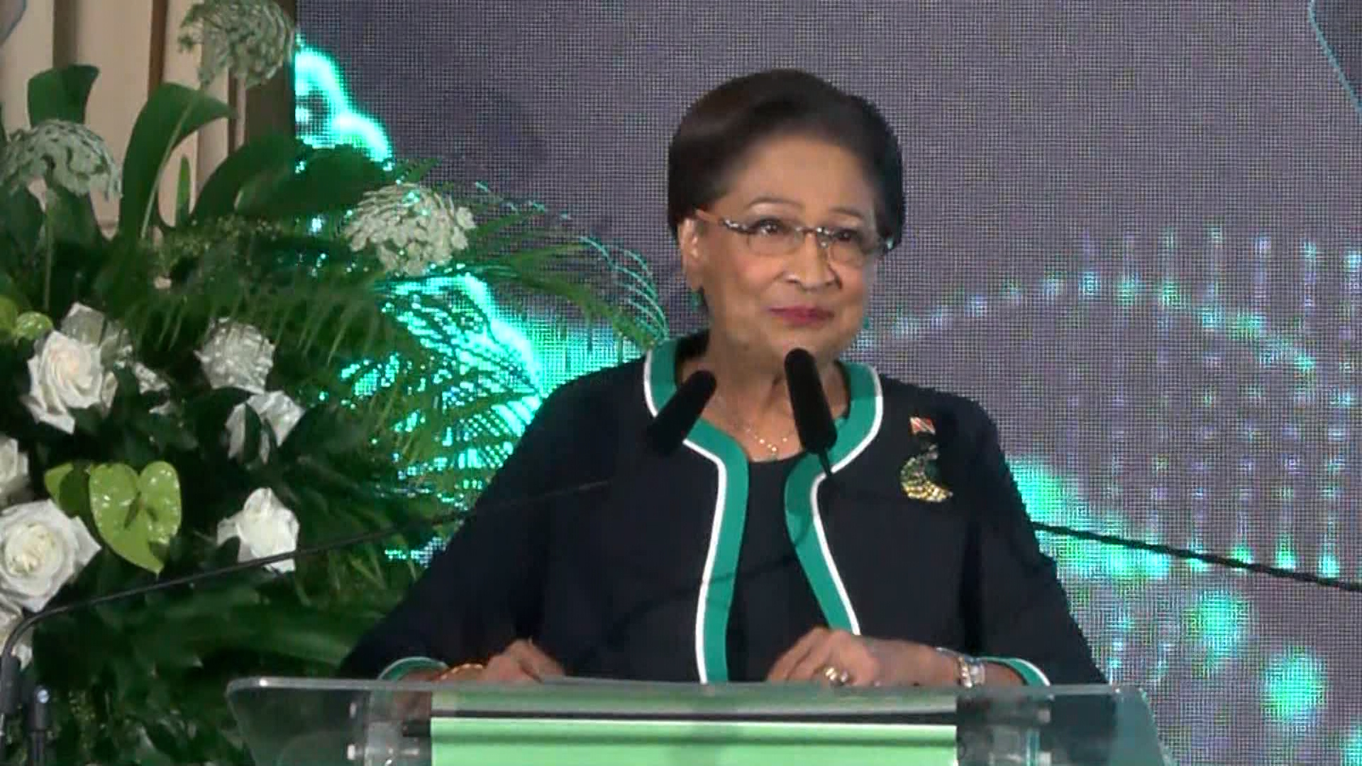 PM Persad-Bissessar Pays Tribute To Local Heroes On World Humanitarian ...