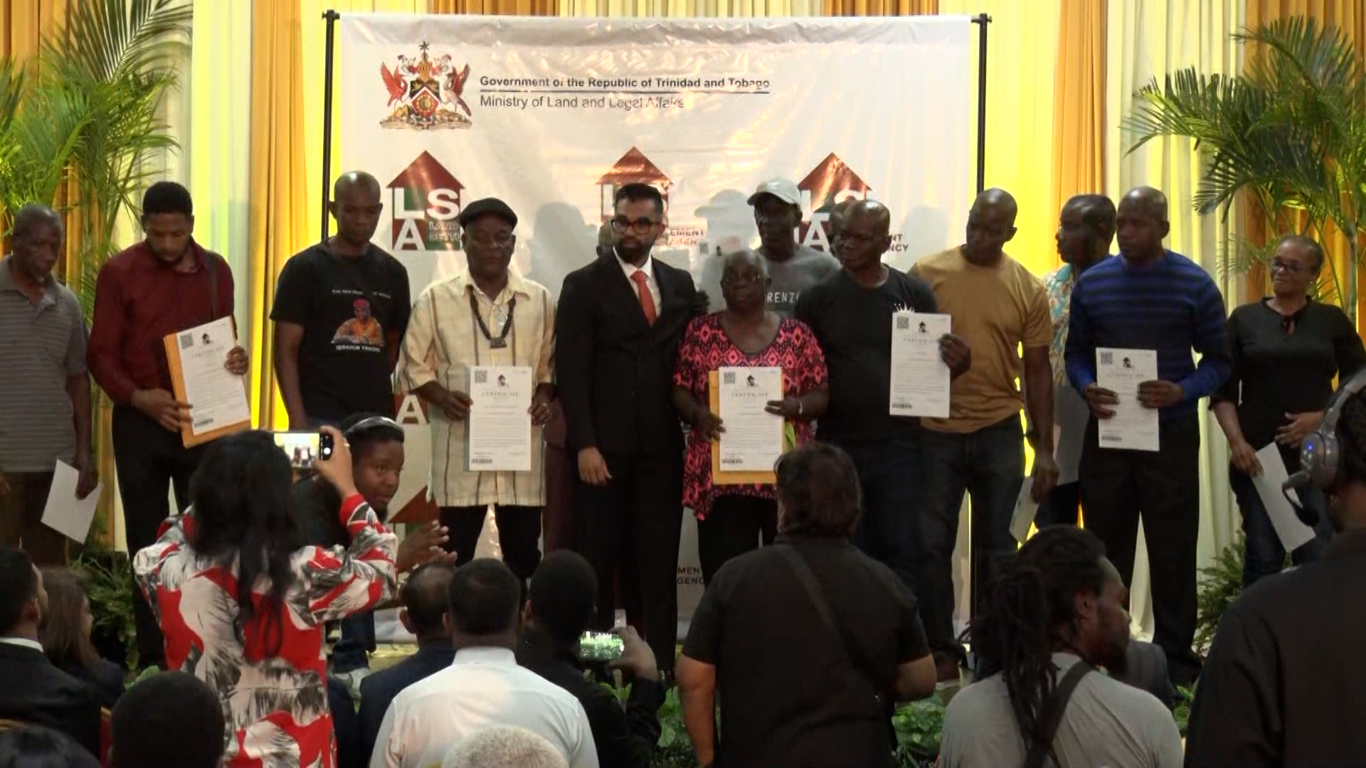 100 Citizens Receive Certificates Of Comfort From Land Settlement ...